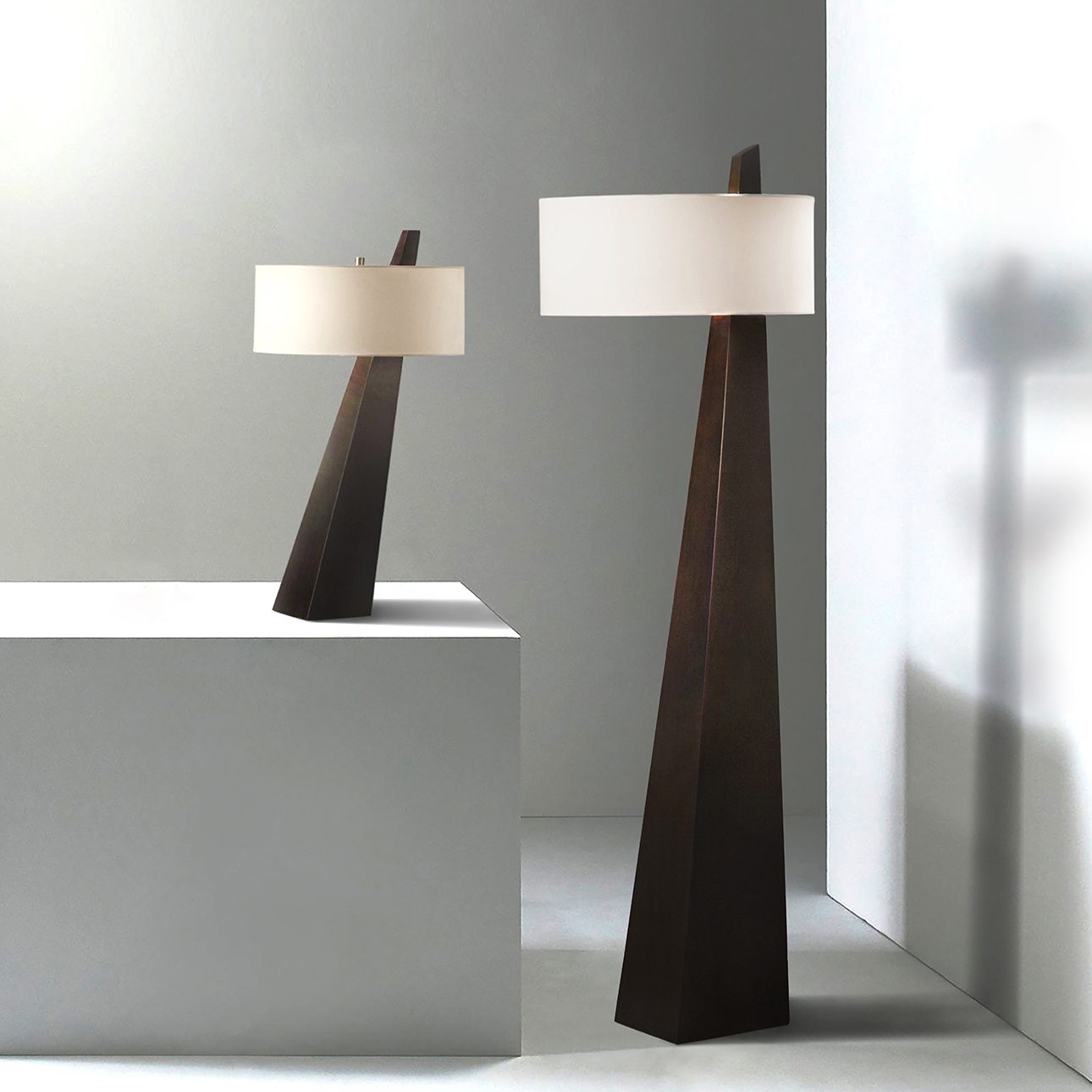 Premium Obelisk Table Lamp Chestnut | Nova Of California